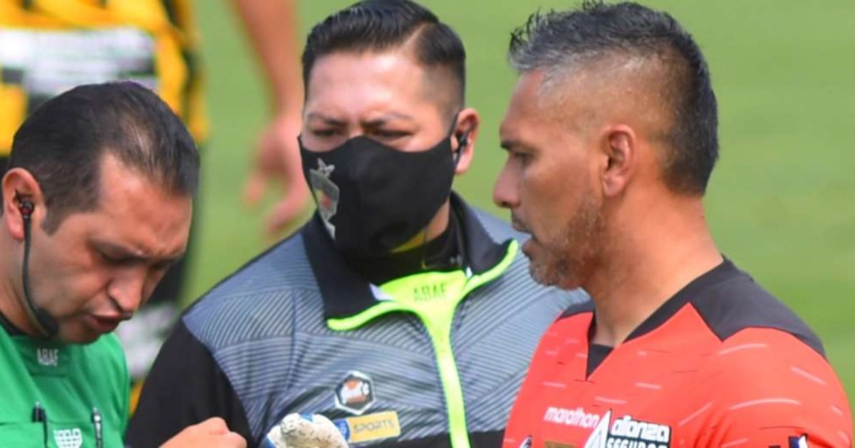Daniel Vaca, listo para retornar al arco de The Strongest ante Tomayapo